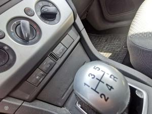 Melns Ford Focus 2008 Viļņa, ar dzinēja tilpumu 1.56 L un nobraukumu 230 tūkst. km par 750 €, foto 25 vietnē AUTOMOTO.COM.LV