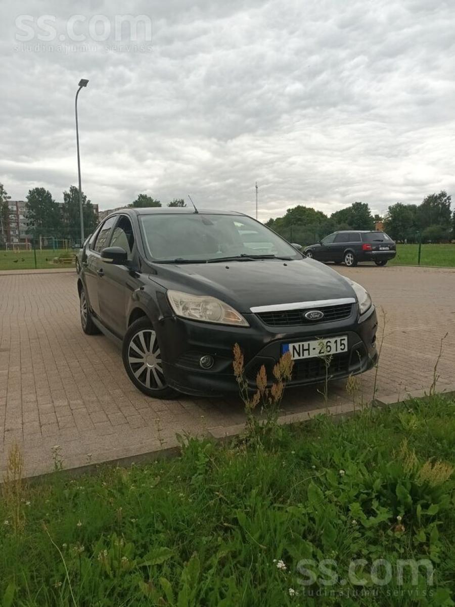 Melns Ford Focus 2008 Jelgava, ar dzinēja tilpumu 1.60 L un nobraukumu 458 tūkst. km par 2400 €, foto 1 vietnē AUTOMOTO.COM.LV
