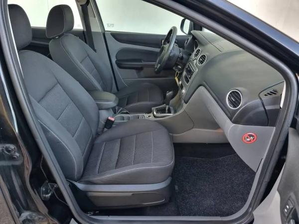 Melns Ford Focus 2008 Ogre, ar dzinēja tilpumu 2.00 L un nobraukumu 188 tūkst. km par 3350 €, foto 9 vietnē AUTOMOTO.COM.LV