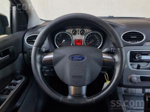 Black Ford Focus 2008 in Ogre, with an engine capacity of 2.00 L and mileage of 188 thousand km for 3350 €, photo 19 on AUTOMOTO.COM.LV