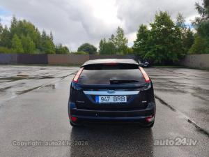 Black Ford Focus 2008 in Tartu, with an engine capacity of 1.60 L and mileage of 257 thousand km for 1250 €, photo 7 on AUTOMOTO.COM.LV
