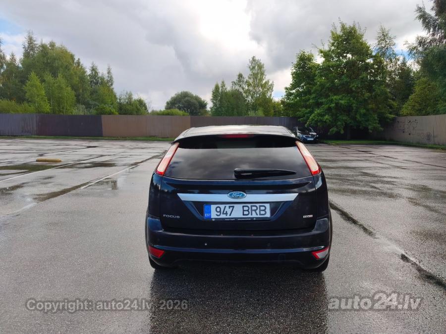 Black Ford Focus 2008 in Tartu, with an engine capacity of 1.60 L and mileage of 257 thousand km for 1250 €, photo 7 on AUTOMOTO.COM.LV