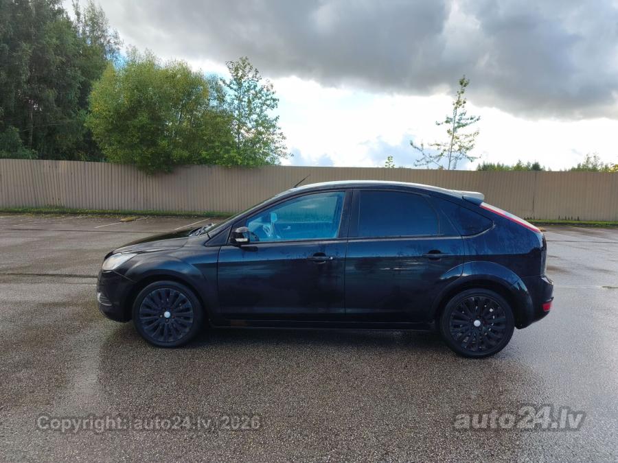 Black Ford Focus 2008 in Tartu, with an engine capacity of 1.60 L and mileage of 257 thousand km for 1250 €, photo 9 on AUTOMOTO.COM.LV