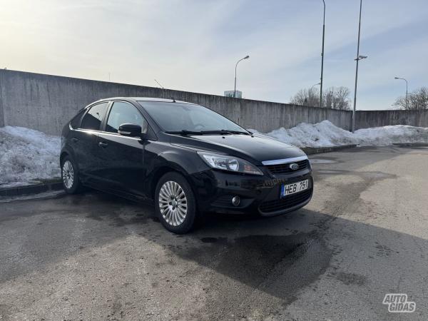 Melns Ford Focus 2009 Klaipėda, ar dzinēja tilpumu 2.00 L un nobraukumu 177 tūkst. km par 2300 €, foto 3 vietnē AUTOMOTO.COM.LV