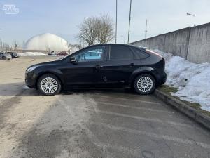 Black Ford Focus 2009 in Klaipeda, with an engine capacity of 2.00 L and mileage of 177 thousand km for 2300 €, photo 7 on AUTOMOTO.COM.LV
