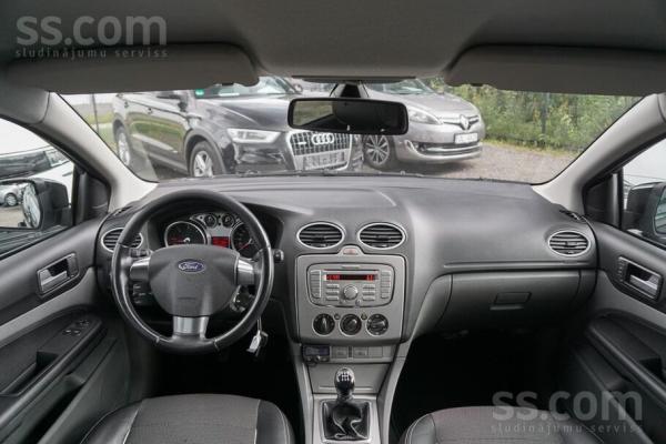 Melns Ford Focus 2009 Rīga, ar dzinēja tilpumu 1.60 L un nobraukumu 202 tūkst. km par 2590 €, foto 7 vietnē AUTOMOTO.COM.LV