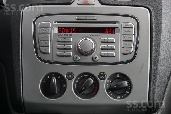 Melns Ford Focus 2009 Rīga, ar dzinēja tilpumu 1.60 L un nobraukumu 202 tūkst. km par 2590 €, foto 10 vietnē AUTOMOTO.COM.LV