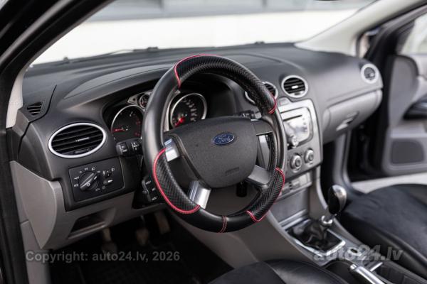 Black Ford Focus 2009 in Tallinn, with an engine capacity of 2.00 L and mileage of 290 thousand km for 2299 €, photo 8 on AUTOMOTO.COM.LV