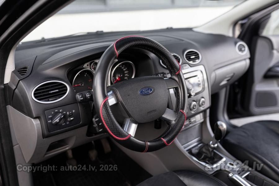 Black Ford Focus 2009 in Tallinn, with an engine capacity of 2.00 L and mileage of 290 thousand km for 2299 €, photo 8 on AUTOMOTO.COM.LV