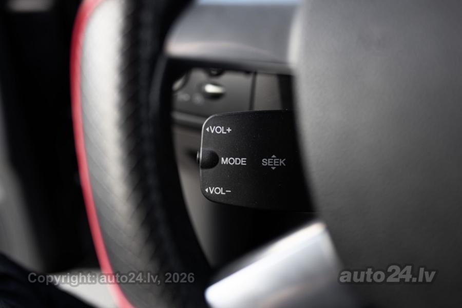 Black Ford Focus 2009 in Tallinn, with an engine capacity of 2.00 L and mileage of 290 thousand km for 2299 €, photo 14 on AUTOMOTO.COM.LV