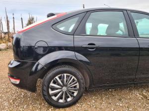 Black Ford Focus 2010 in Klaipeda, with an engine capacity of 1.56 L and mileage of 289 thousand km for 2499 €, photo 33 on AUTOMOTO.COM.LV