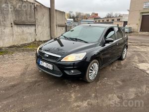 Black Ford Focus 2010 in Rezekne, with an engine capacity of 1.60 L and mileage of 0 thousand km for 2650 €, photo 3 on AUTOMOTO.COM.LV