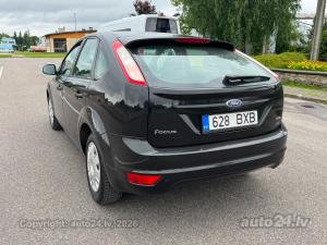 Melns Ford Focus 2010 Paide, ar dzinēja tilpumu 1.60 L un nobraukumu 192 tūkst. km par 2750 €, foto 4 vietnē AUTOMOTO.COM.LV