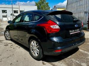 Black Ford Focus 2011 in Riga, with an engine capacity of 1.60 L and mileage of 240 thousand km for 1200 €, photo 4 on AUTOMOTO.COM.LV