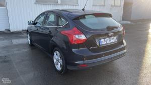 Black Ford Focus 2011 in Marijampole, with an engine capacity of 1.60 L and mileage of 260 thousand km for 2990 €, photo 7 on AUTOMOTO.COM.LV
