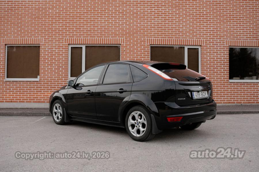 Black Ford Focus 2011 in Tartu, with an engine capacity of 1.60 L and mileage of 188 thousand km for 3190 €, photo 5 on AUTOMOTO.COM.LV