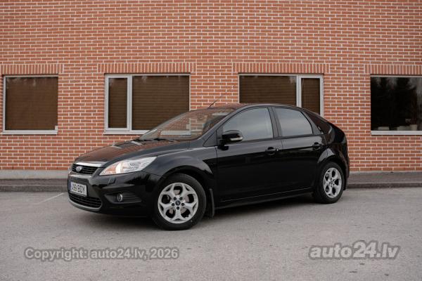 Black Ford Focus 2011 in Tartu, with an engine capacity of 1.60 L and mileage of 188 thousand km for 3190 €, photo 6 on AUTOMOTO.COM.LV