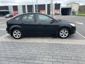 Melns Ford Focus 2011 Keila, ar dzinēja tilpumu 1.60 L un nobraukumu 297 tūkst. km par 1100 €, foto 6 vietnē AUTOMOTO.COM.LV