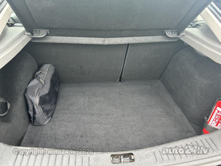 Melns Ford Focus 2011 Keila, ar dzinēja tilpumu 1.60 L un nobraukumu 297 tūkst. km par 1100 €, foto 13 vietnē AUTOMOTO.COM.LV