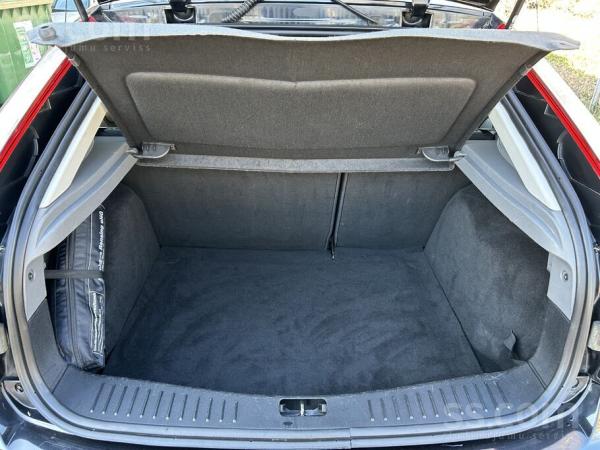 Melns Ford Focus 2011 Limbaži, ar dzinēja tilpumu 1.60 L un nobraukumu 277 tūkst. km par 3450 €, foto 10 vietnē AUTOMOTO.COM.LV