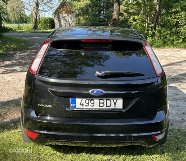 Melns Ford Focus 2011 Tartu, ar dzinēja tilpumu 1.60 L un nobraukumu 184 tūkst. km par 2300 €, foto 5 vietnē AUTOMOTO.COM.LV