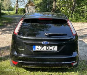 Melns Ford Focus 2011 Tartu, ar dzinēja tilpumu 1.60 L un nobraukumu 184 tūkst. km par 2300 €, foto 6 vietnē AUTOMOTO.COM.LV