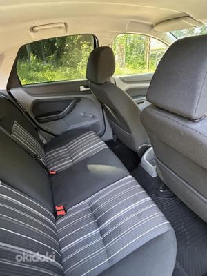 Melns Ford Focus 2011 Tartu, ar dzinēja tilpumu 1.60 L un nobraukumu 184 tūkst. km par 2300 €, foto 8 vietnē AUTOMOTO.COM.LV