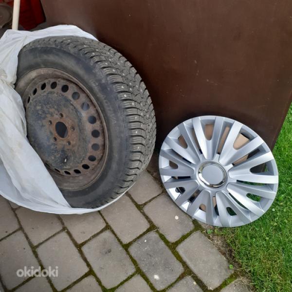 Melns Ford Focus 2011 Tartu, ar dzinēja tilpumu 1.60 L un nobraukumu 184 tūkst. km par 2300 €, foto 8 vietnē AUTOMOTO.COM.LV