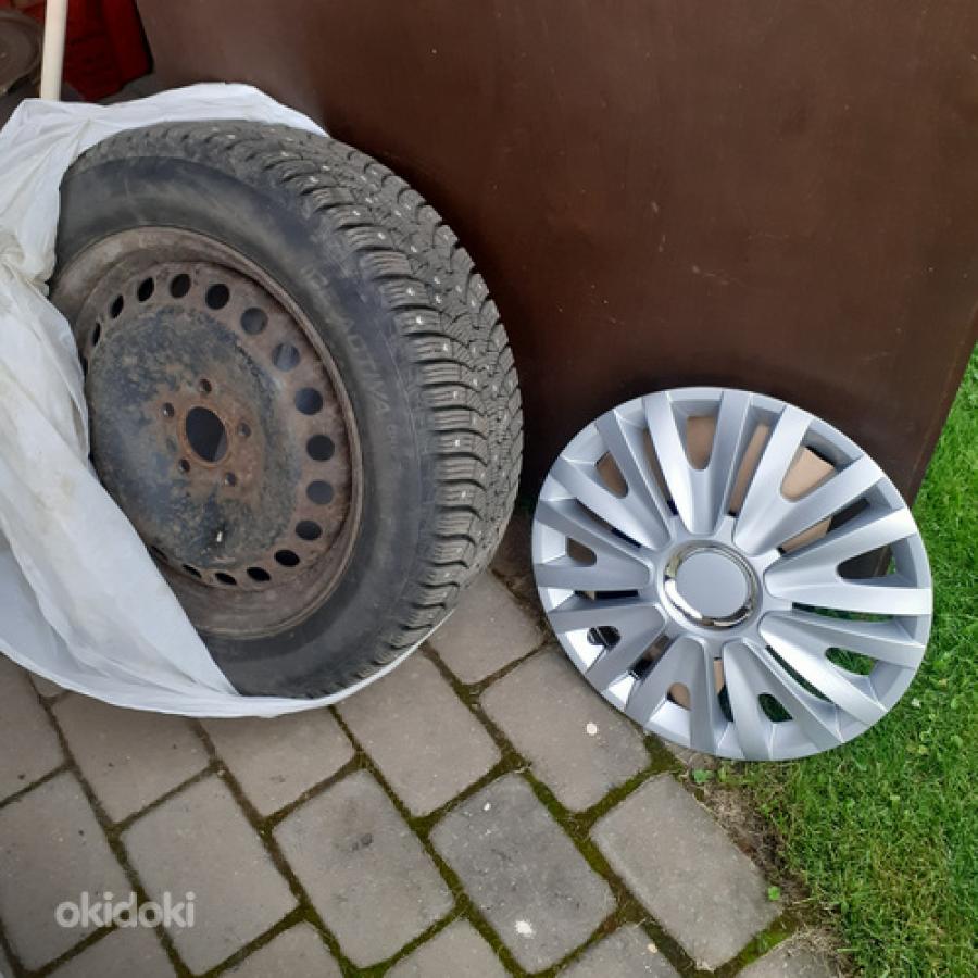 Melns Ford Focus 2011 Tartu, ar dzinēja tilpumu 1.60 L un nobraukumu 184 tūkst. km par 2300 €, foto 9 vietnē AUTOMOTO.COM.LV