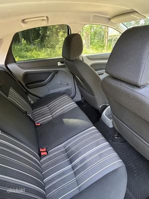 Melns Ford Focus 2011 Tartu, ar dzinēja tilpumu 1.60 L un nobraukumu 184 tūkst. km par 2300 €, foto 20 vietnē AUTOMOTO.COM.LV