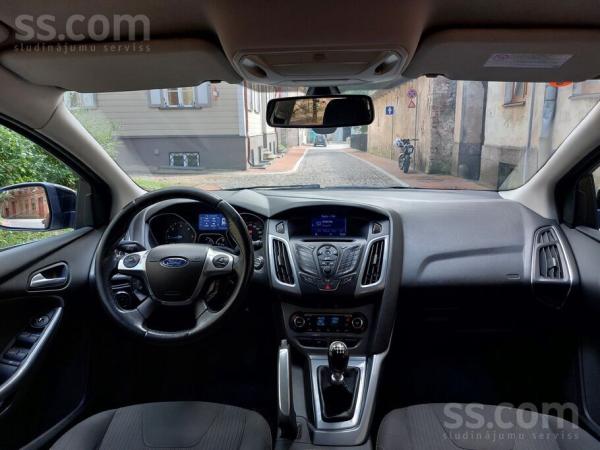 Melns Ford Focus 2011 Cēsis, ar dzinēja tilpumu 1.60 L un nobraukumu 274 tūkst. km par 2650 €, foto 8 vietnē AUTOMOTO.COM.LV