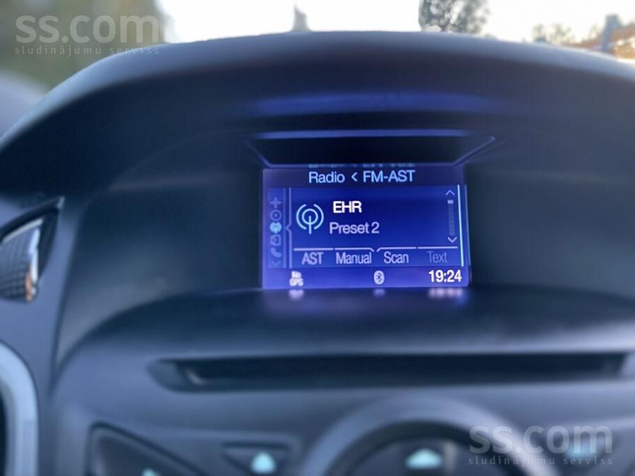 Melns Ford Focus 2011 Jelgava, ar dzinēja tilpumu 1.60 L un nobraukumu 277 tūkst. km par 3000 €, foto 17 vietnē AUTOMOTO.COM.LV