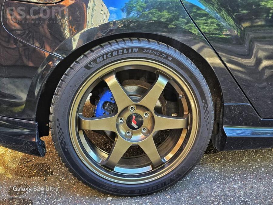 Melns Ford Focus 2012 Rīga, ar dzinēja tilpumu 1.60 L un nobraukumu 164 tūkst. km par 6000 €, foto 6 vietnē AUTOMOTO.COM.LV