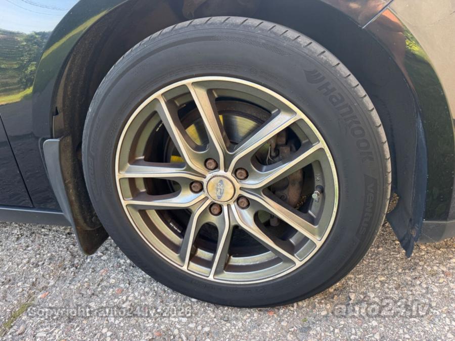 Black Ford Focus 2012 in Tallinn, with an engine capacity of 1.60 L and mileage of 255 thousand km for 3700 €, photo 6 on AUTOMOTO.COM.LV