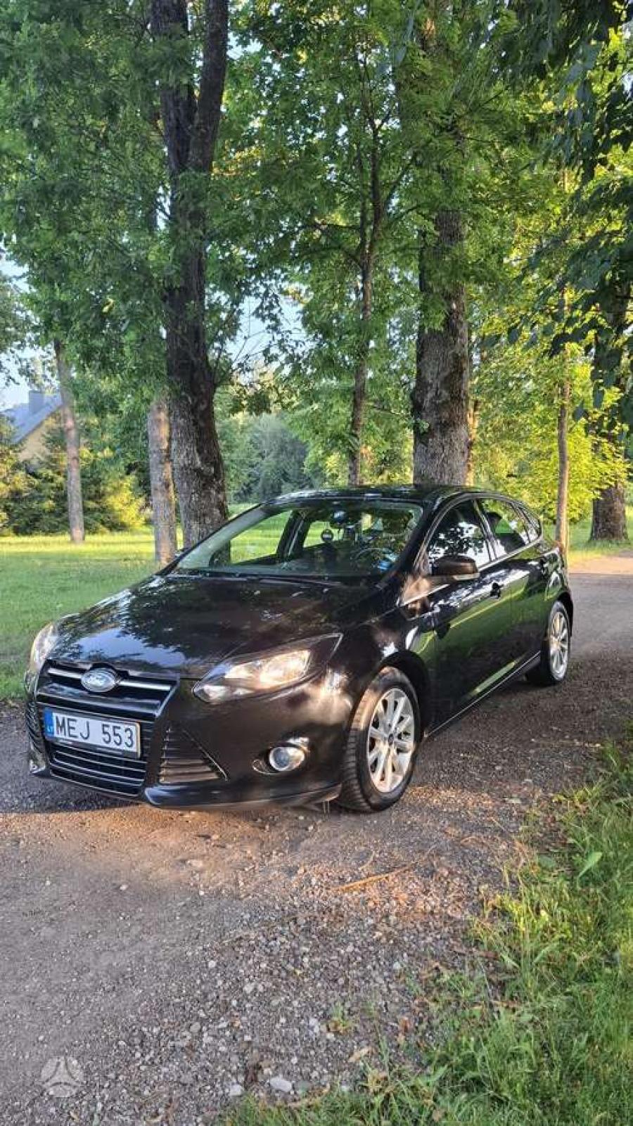 Melns Ford Focus 2012 Kauņa, ar dzinēja tilpumu 1.00 L un nobraukumu 170 tūkst. km par 2300 €, foto 1 vietnē AUTOMOTO.COM.LV