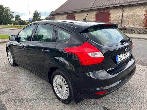Melns Ford Focus 2012 Paide, ar dzinēja tilpumu 1.60 L un nobraukumu 232 tūkst. km par 3250 €, foto 9 vietnē AUTOMOTO.COM.LV