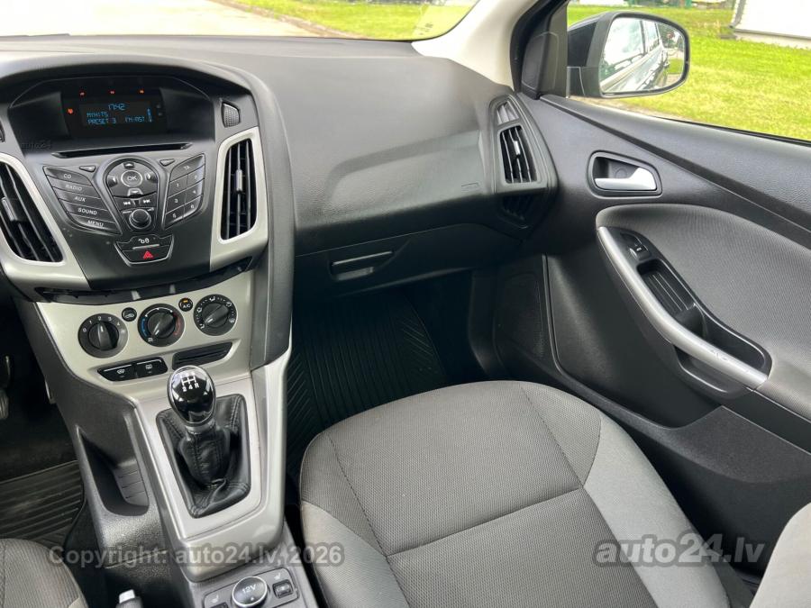 Black Ford Focus 2012 in Paide, with an engine capacity of 1.60 L and mileage of 232 thousand km for 3250 €, photo 13 on AUTOMOTO.COM.LV