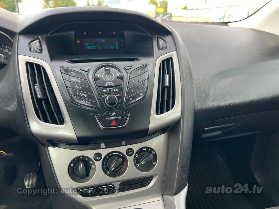 Black Ford Focus 2012 in Paide, with an engine capacity of 1.60 L and mileage of 232 thousand km for 3250 €, photo 14 on AUTOMOTO.COM.LV