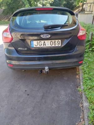 Black Ford Focus 2012 in Vilnius, with an engine capacity of 1.56 L and mileage of 207 thousand km for 3790 €, photo 5 on AUTOMOTO.COM.LV