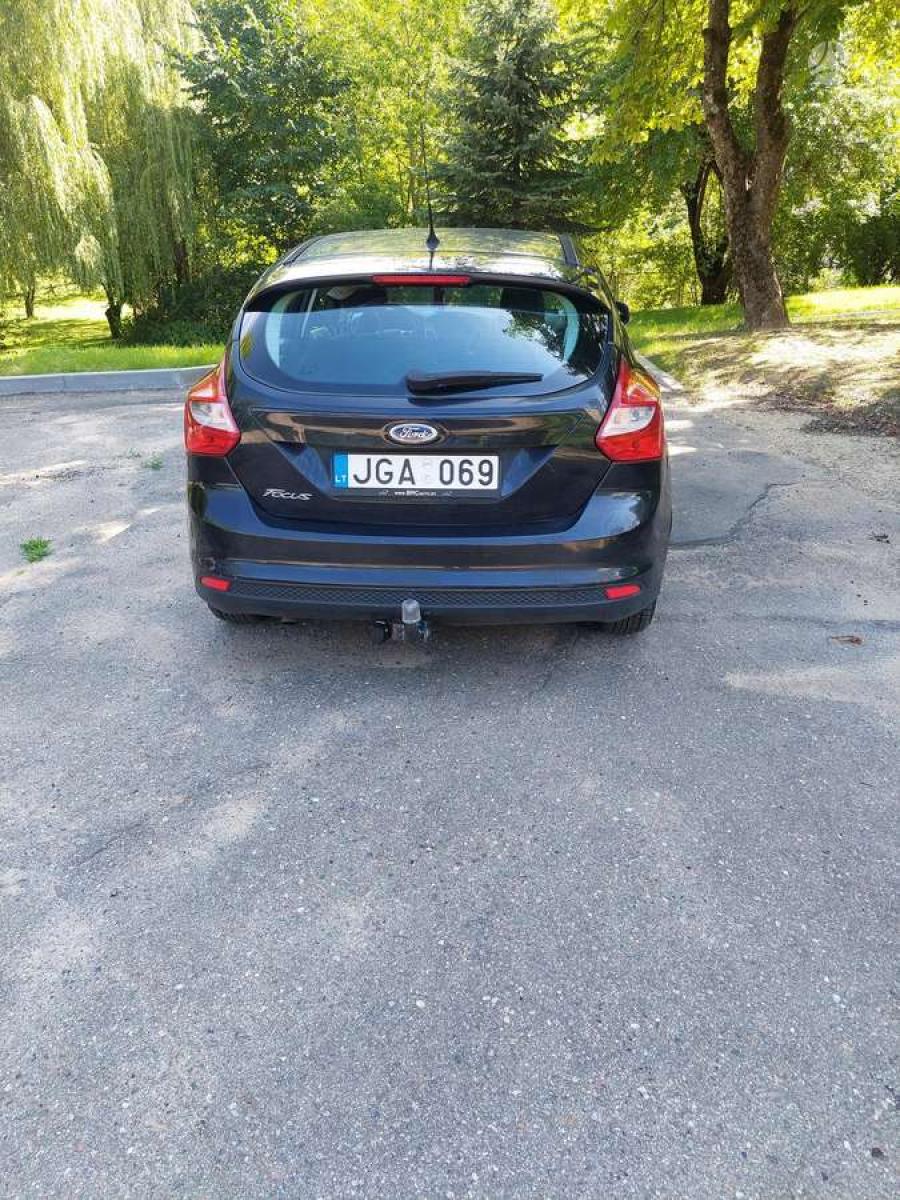 Black Ford Focus 2012 in Vilnius, with an engine capacity of 1.56 L and mileage of 207 thousand km for 3790 €, photo 14 on AUTOMOTO.COM.LV