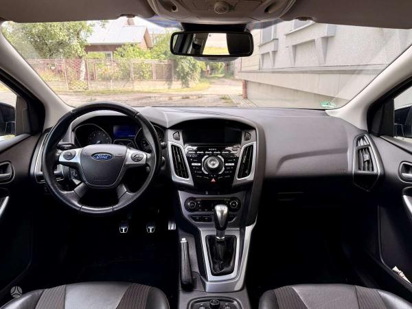 Ford Focus 2012 Kauņa vietnē Melns Ford Focus 2012 Kauņa, ar dzinēja tilpumu 1.60 L un nobraukumu 204 tūkst. km par 2200 €, foto 6 vietnē AUTOMOTO.COM.LV