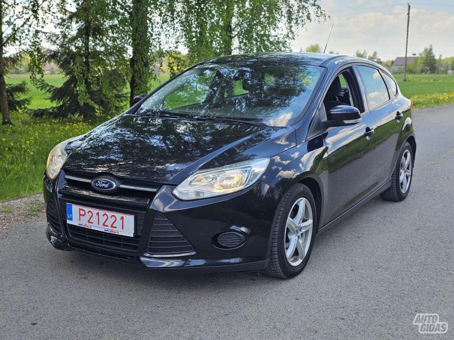 Melns Ford Focus 2013 Ariogala, ar dzinēja tilpumu 1.60 L un nobraukumu 280 tūkst. km par 3500 €, foto 1 vietnē AUTOMOTO.COM.LV