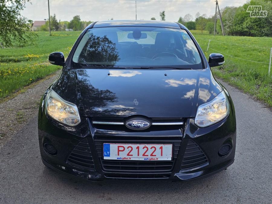 Melns Ford Focus 2013 Ariogala, ar dzinēja tilpumu 1.60 L un nobraukumu 280 tūkst. km par 3500 €, foto 7 vietnē AUTOMOTO.COM.LV