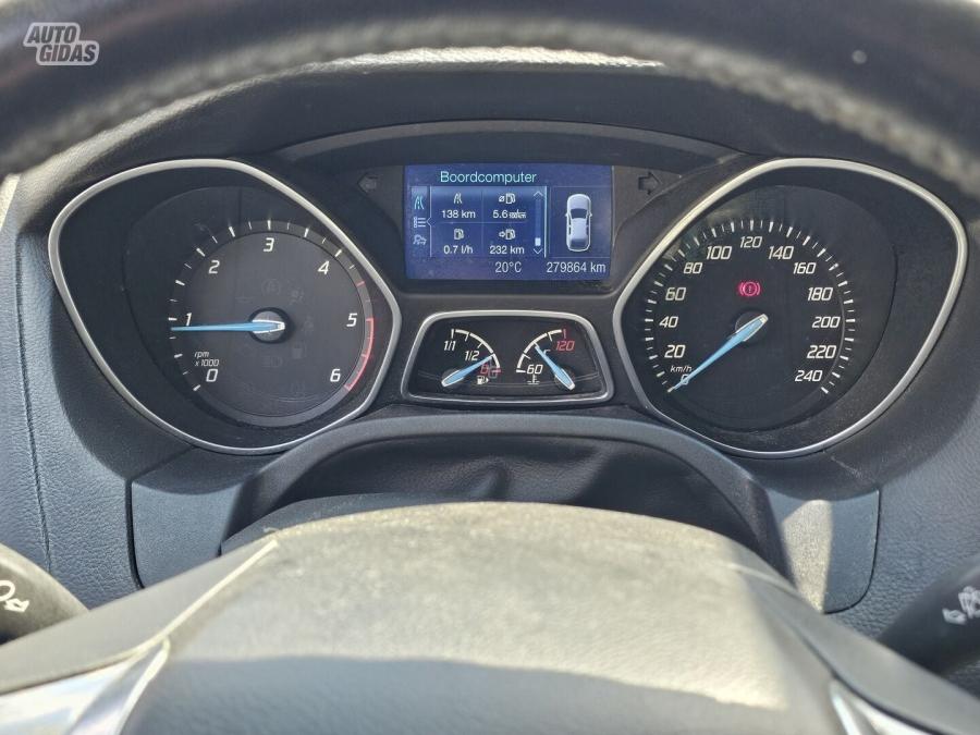 Melns Ford Focus 2013 Ariogala, ar dzinēja tilpumu 1.60 L un nobraukumu 280 tūkst. km par 3500 €, foto 16 vietnē AUTOMOTO.COM.LV