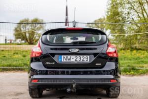 Melns Ford Focus 2013 Rīga, ar dzinēja tilpumu 1.60 L un nobraukumu 234 tūkst. km par 4590 €, foto 9 vietnē AUTOMOTO.COM.LV
