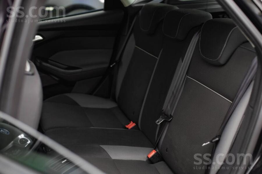 Melns Ford Focus 2013 Rīga, ar dzinēja tilpumu 1.60 L un nobraukumu 234 tūkst. km par 4590 €, foto 11 vietnē AUTOMOTO.COM.LV