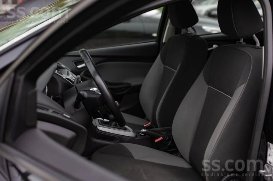 Melns Ford Focus 2013 Rīga, ar dzinēja tilpumu 1.60 L un nobraukumu 234 tūkst. km par 4590 €, foto 12 vietnē AUTOMOTO.COM.LV