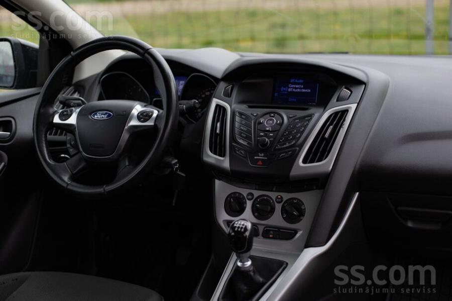 Melns Ford Focus 2013 Rīga, ar dzinēja tilpumu 1.60 L un nobraukumu 234 tūkst. km par 4590 €, foto 25 vietnē AUTOMOTO.COM.LV