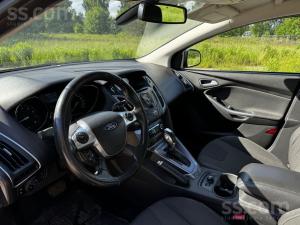 Melns Ford Focus 2013 Valmiera, ar dzinēja tilpumu 1.60 L un nobraukumu 225 tūkst. km par 3000 €, foto 9 vietnē AUTOMOTO.COM.LV