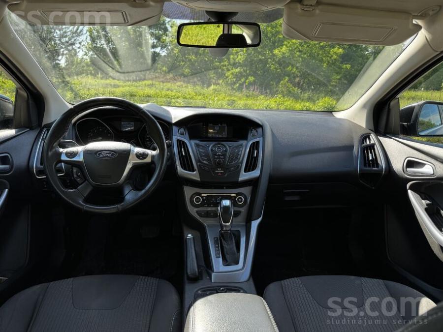 Melns Ford Focus 2013 Valmiera, ar dzinēja tilpumu 1.60 L un nobraukumu 225 tūkst. km par 3000 €, foto 11 vietnē AUTOMOTO.COM.LV